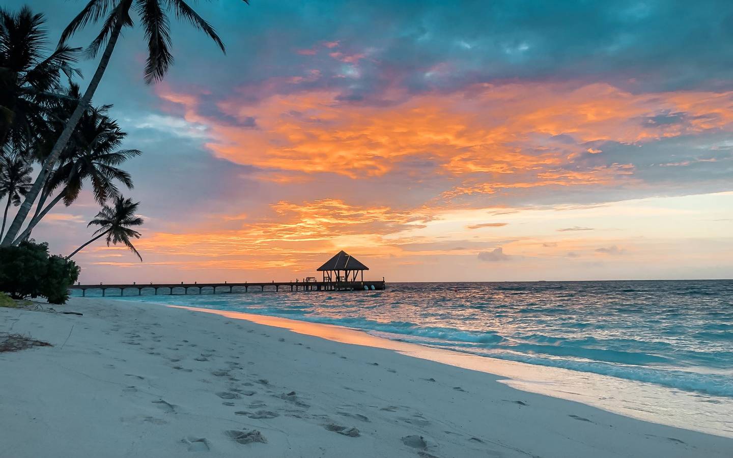 Reethi Faru Resort | Lage, Kontakt, Resortmap